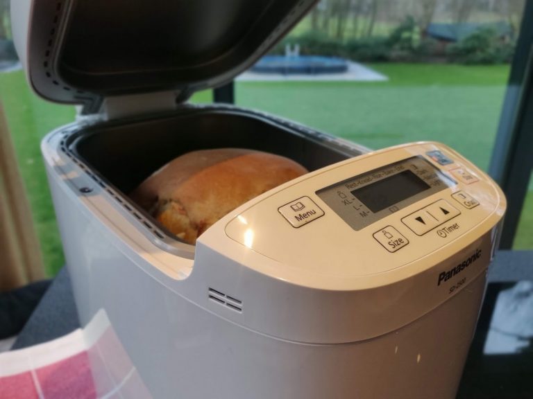 Suikerbrood in de broodbakmachine - Bakken met Niels